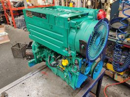 Volvo D3D Deutz F4L Engine